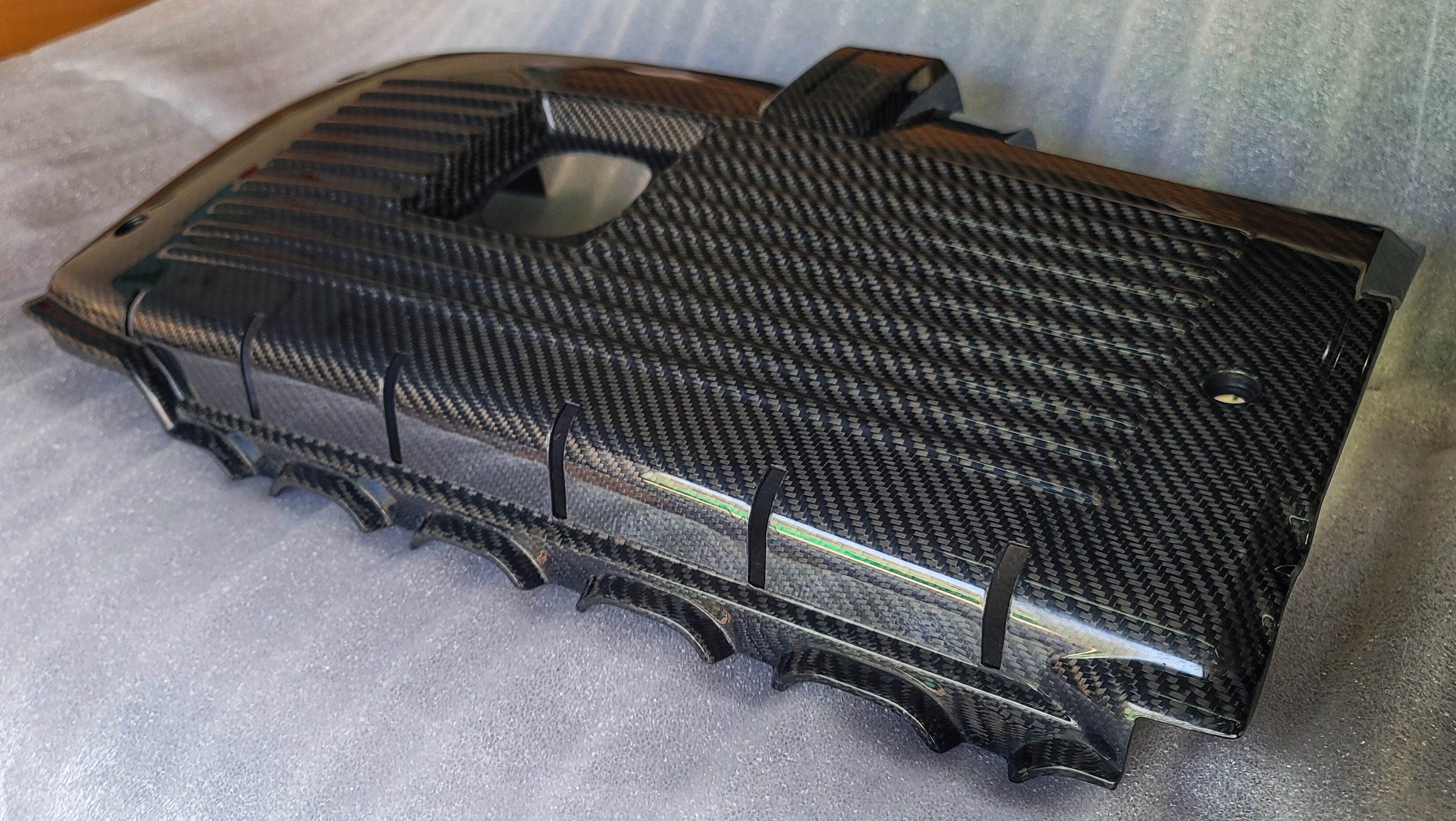 BMW N52 Carbon Engine Cover – SkyerMotorsport